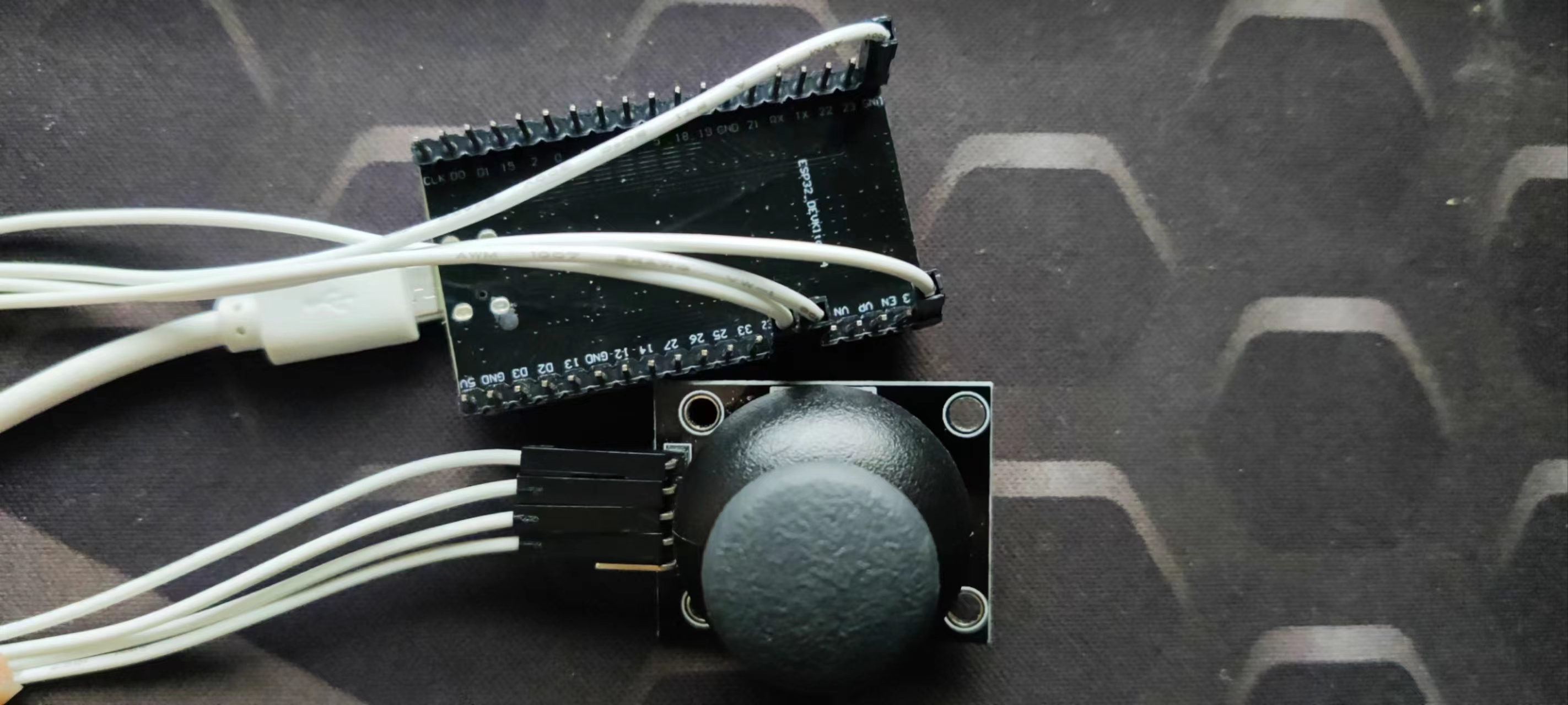 NanoFramework操作ESP32（一）_基础元器件篇（三十六）_ KY-023 PS2摇杆 - ꧁执笔小白꧂ - 博客园